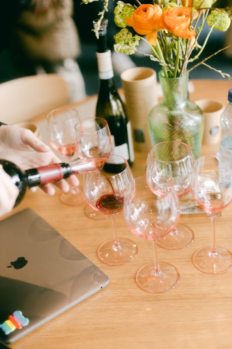 Light Green Linea Carafe | KLIMCHI